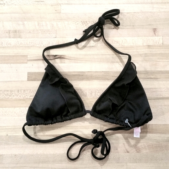 Victoria's Secret | Swim | New Victorias Secret Ruffle Bikini Top ...